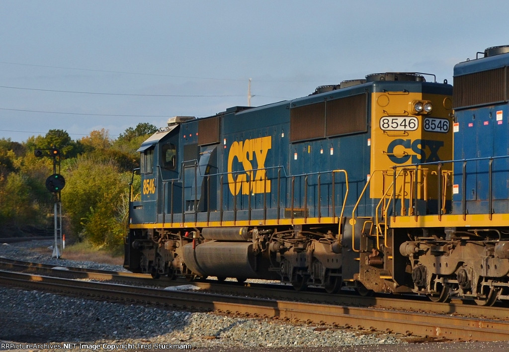 CSX 8546 westbound clear at AY.